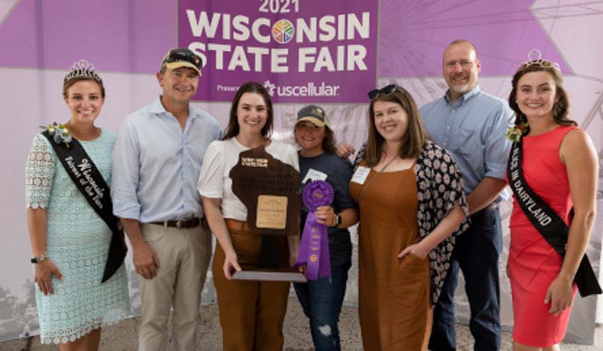 Team Emmi Roth named 2021 Master Cheesemaker | Dairy Business News