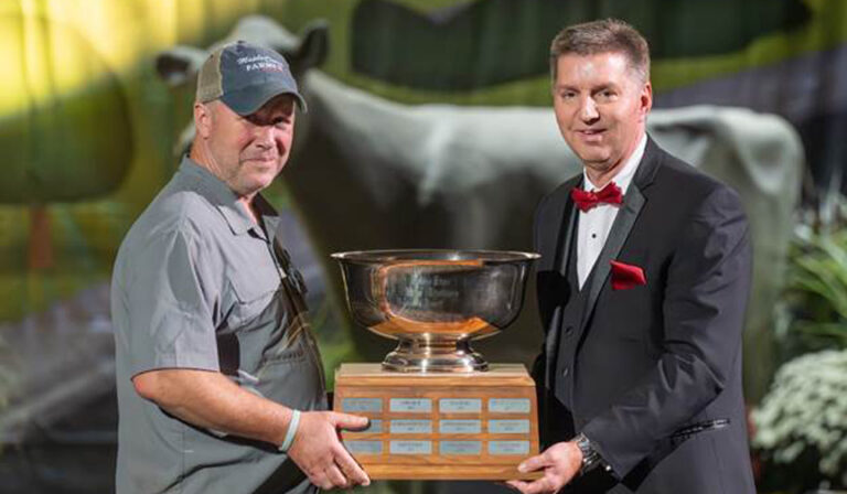 Lloyd Receives A.C. “Whitie” Thomson Memorial Award | Dairy Business News